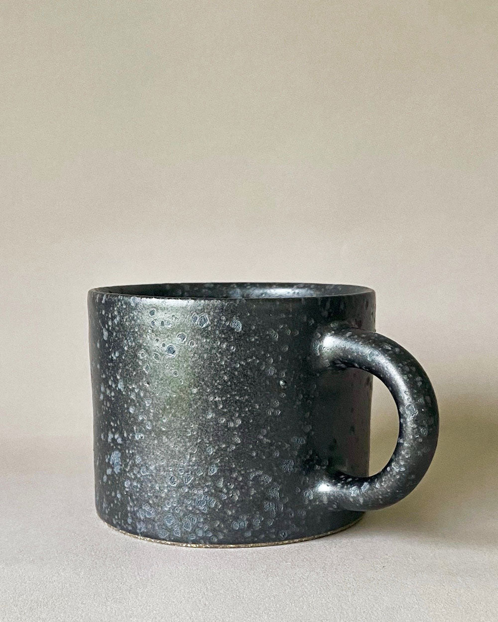 SUNDAY MUG - All Colours– High Tea with Mrs Woo